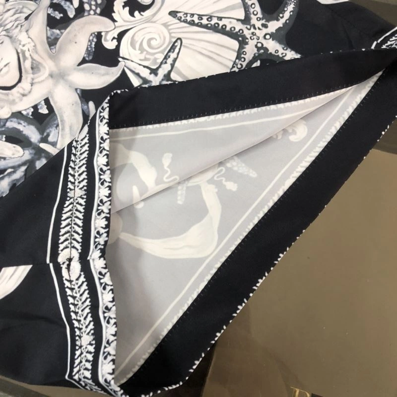 Top mirror Versace Short Pants