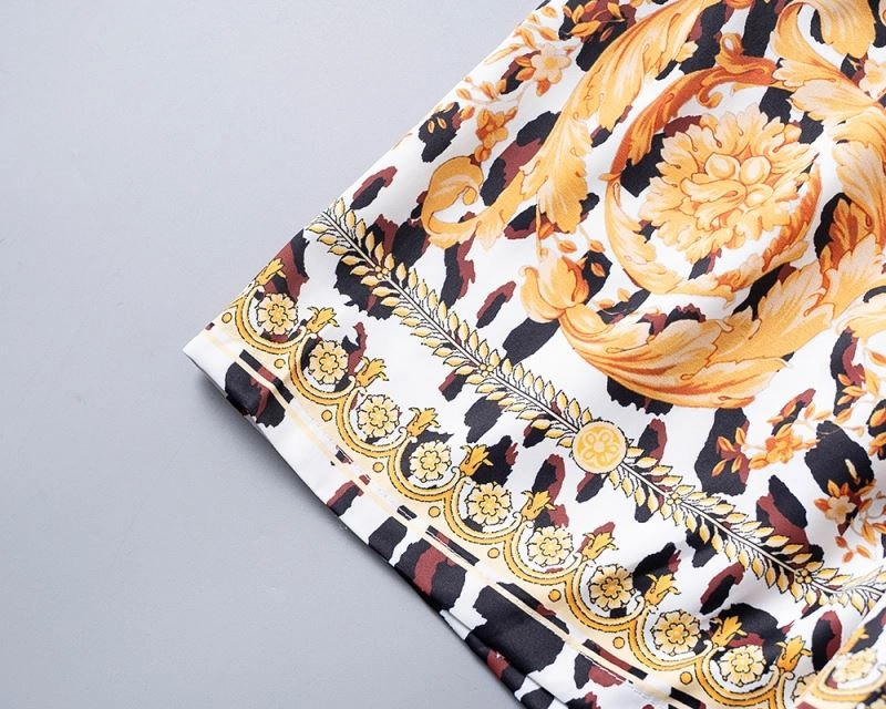 Indistinguishable Versace Short Pants