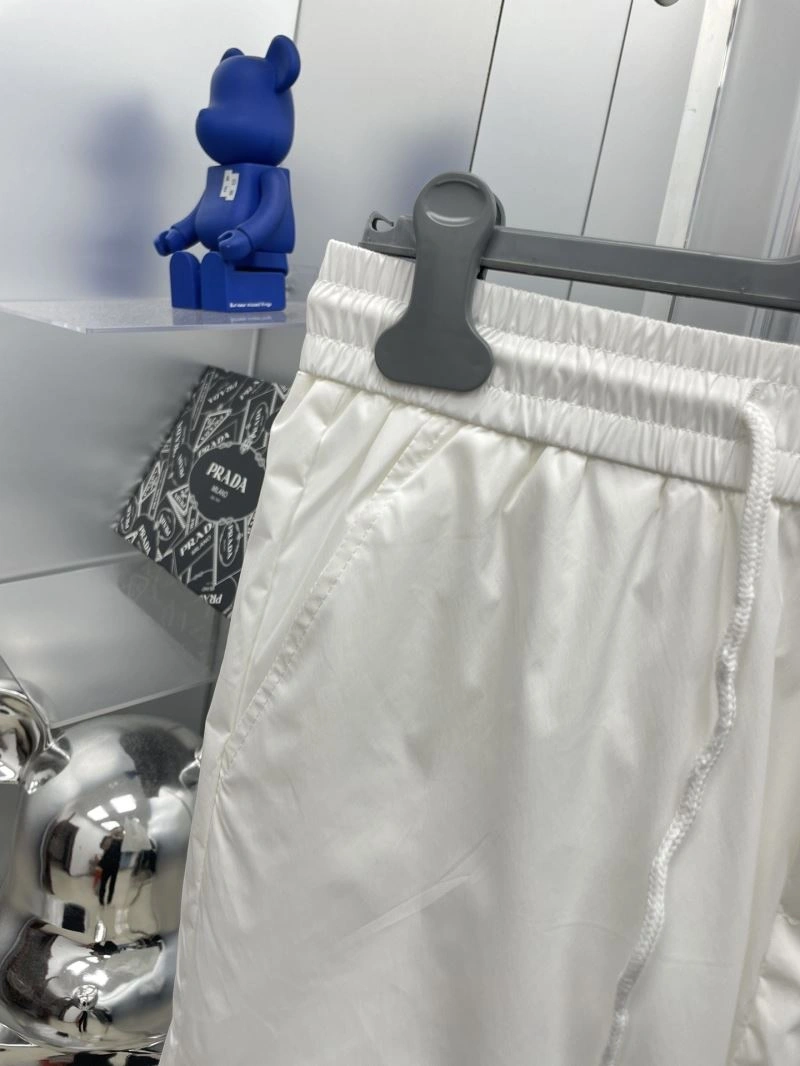 Precise copy Versace Short Pants
