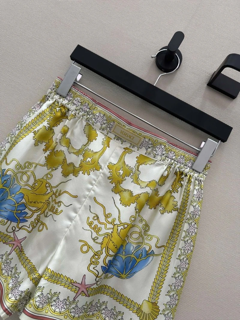 Low-cost Versace Short Pants
