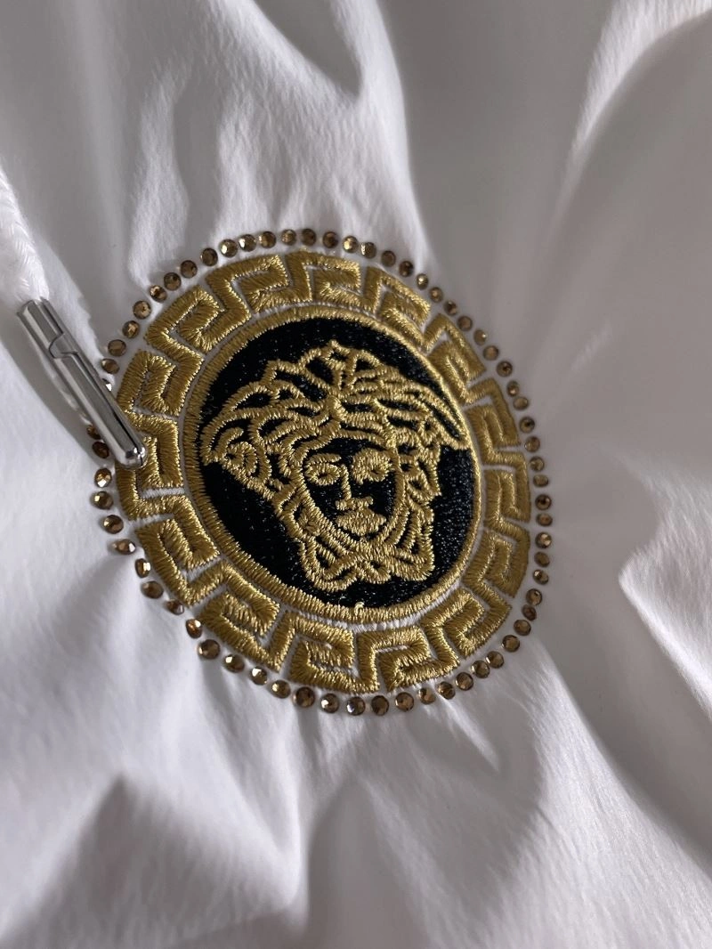 Precise copy Versace Short Pants