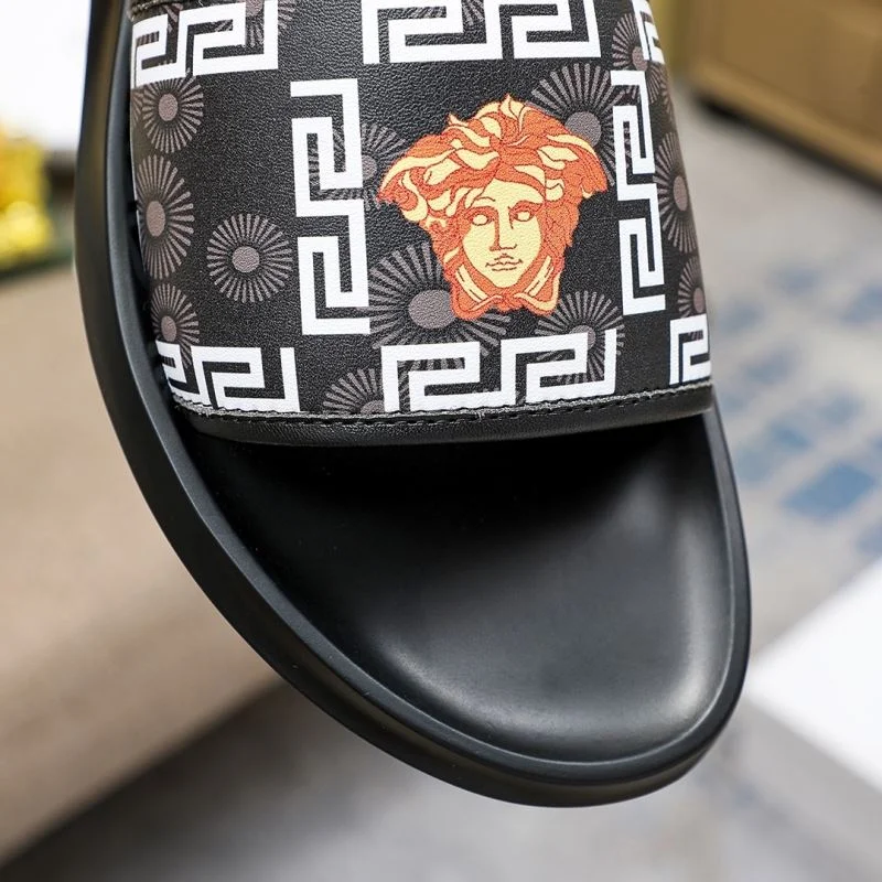 Inexpensive Versace Slippers