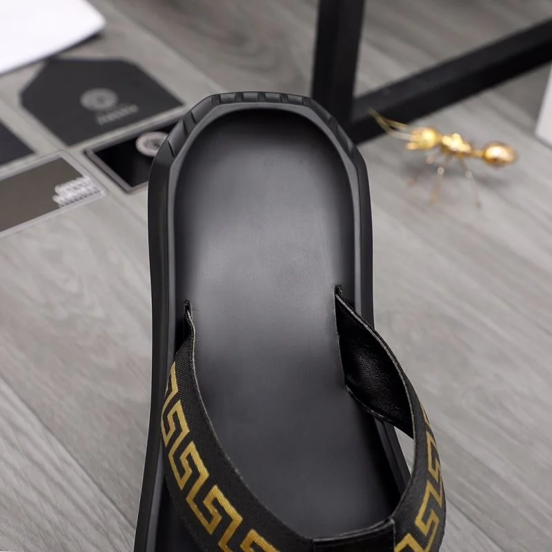 Cut-rate Versace Slippers