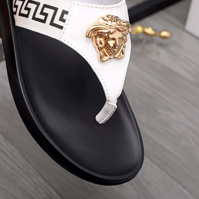 Economical Versace Slippers