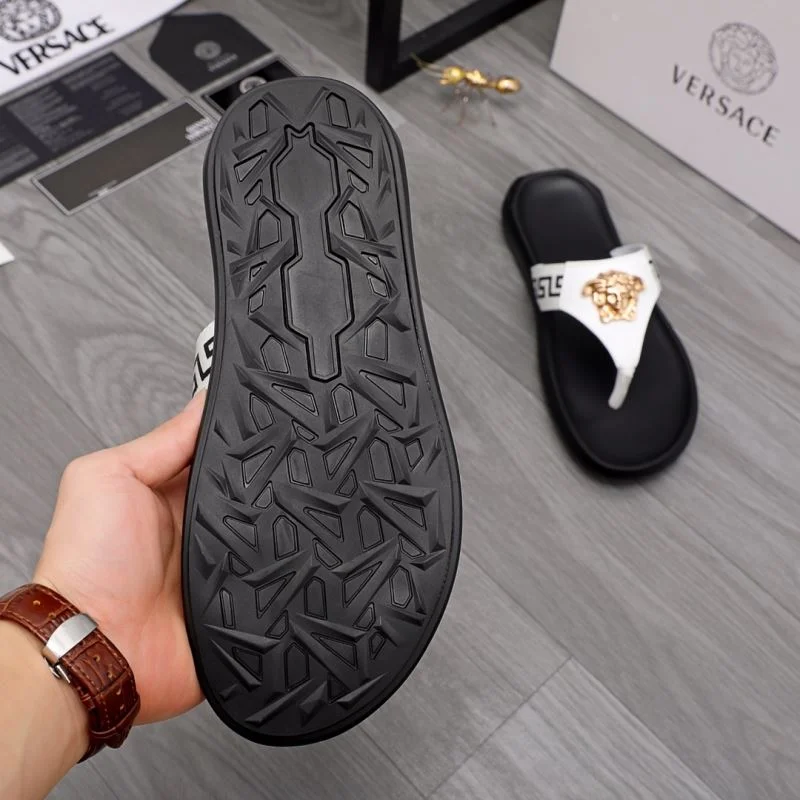 Economical Versace Slippers