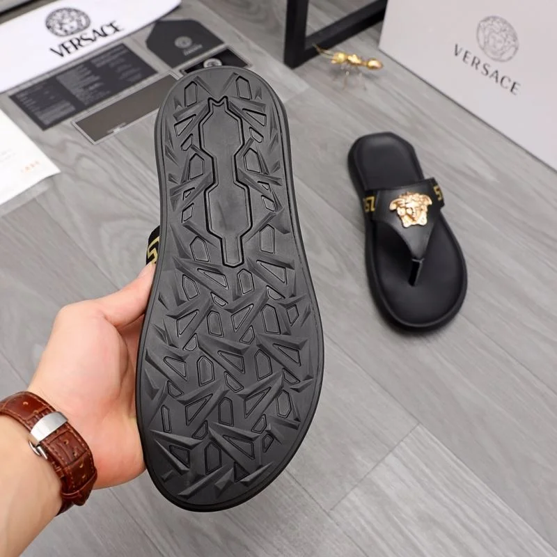 Top match Versace Slippers