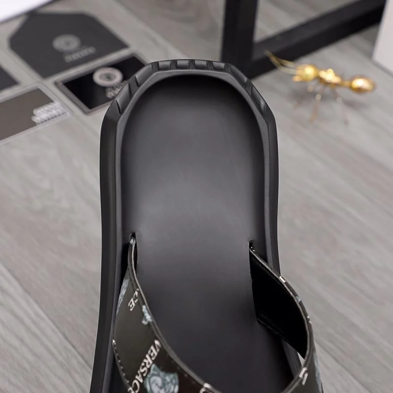 Bargain Versace Slippers