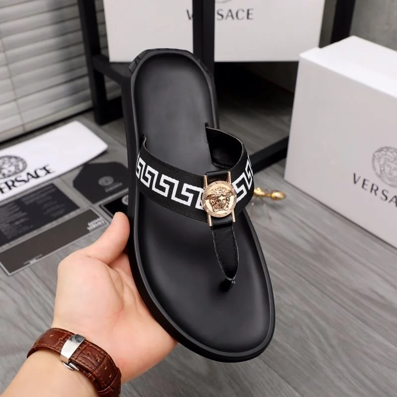 Precise copy Versace Slippers