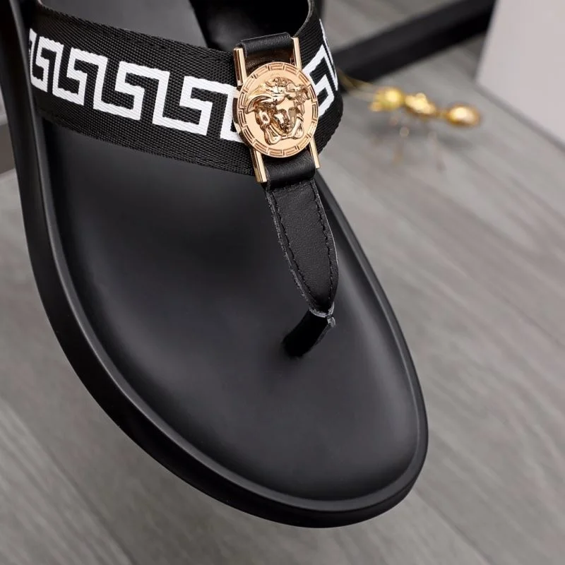 Precise copy Versace Slippers