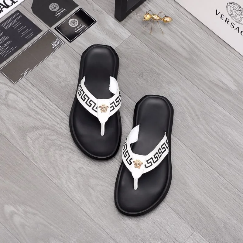 Cut-rate Versace Slippers