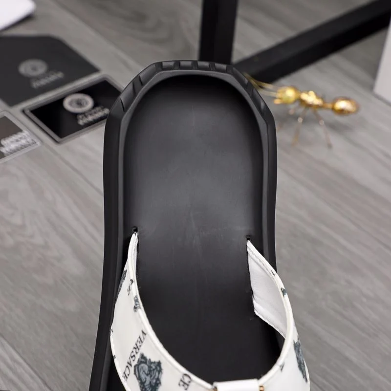 Discounted Versace Slippers