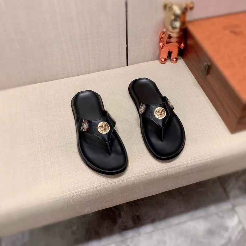 Economical Versace Slippers