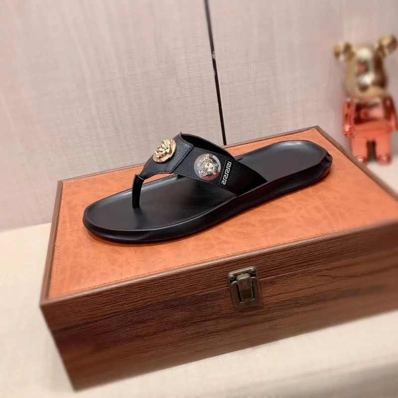 Economical Versace Slippers