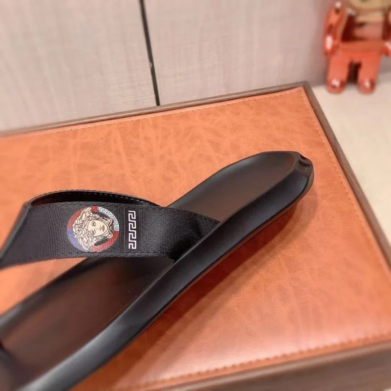 Top match Versace Slippers