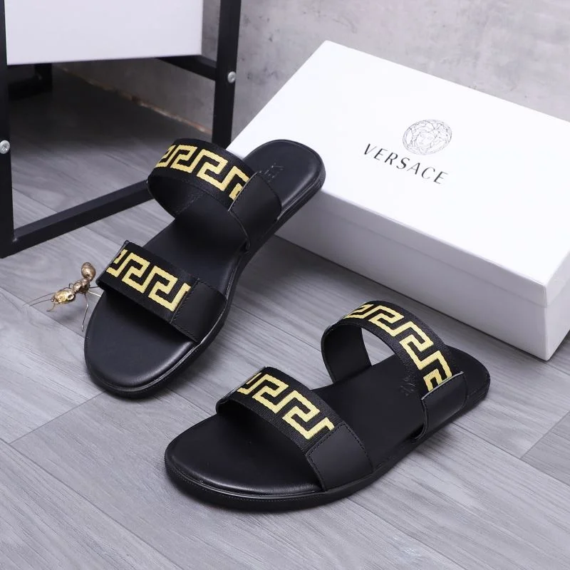 Top match Versace Slippers