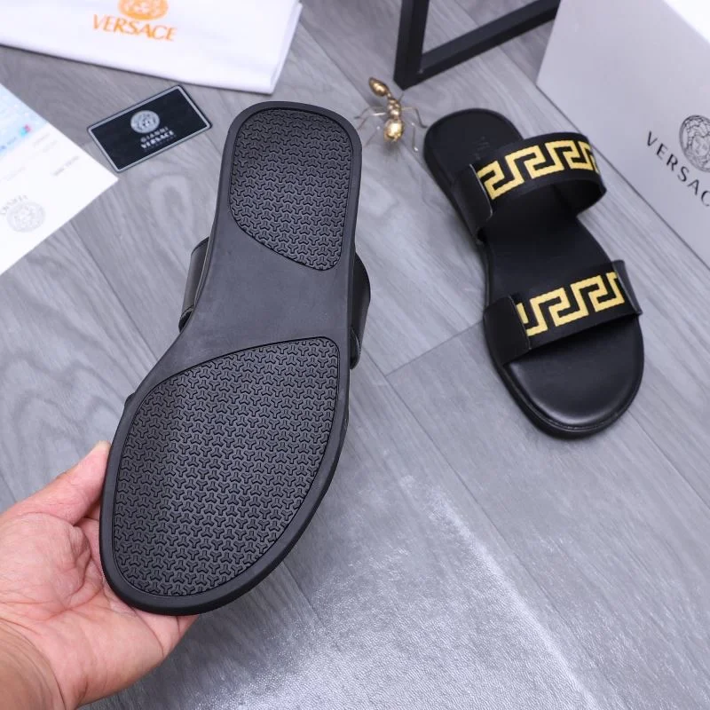 Top match Versace Slippers