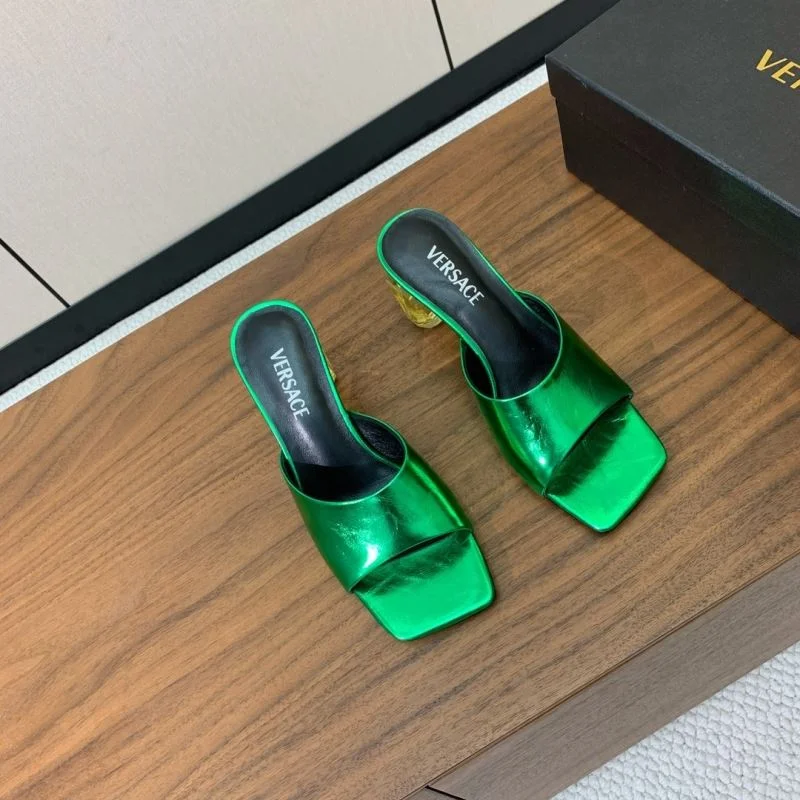 Accurate model Versace Slippers