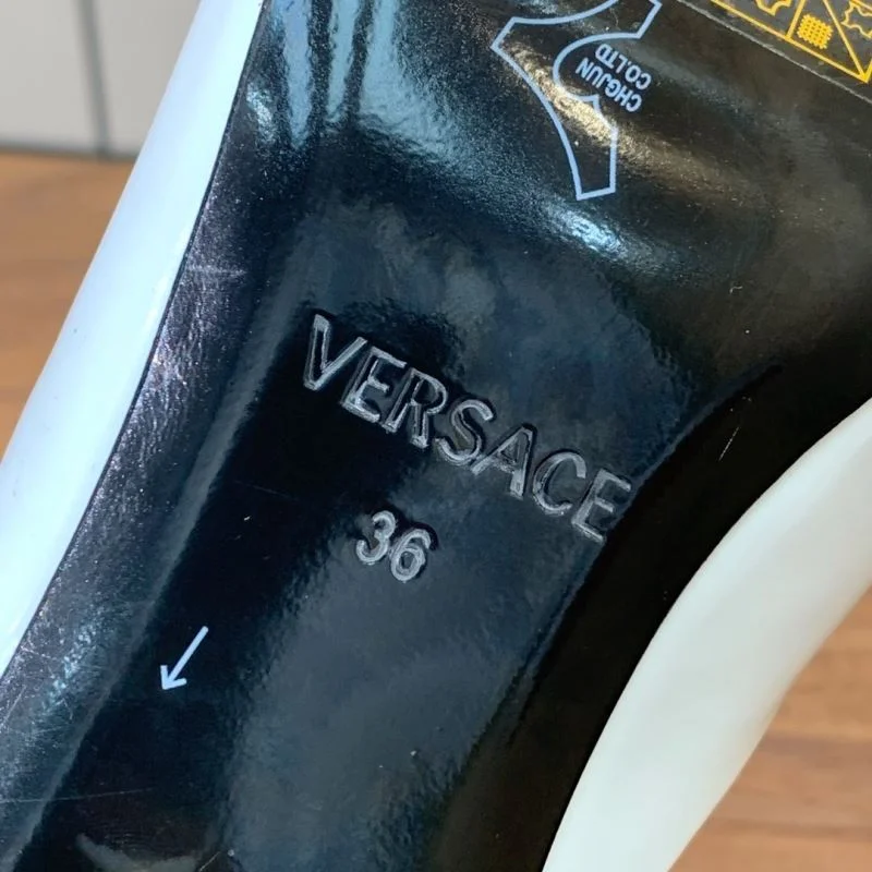 Discounted Versace Slippers