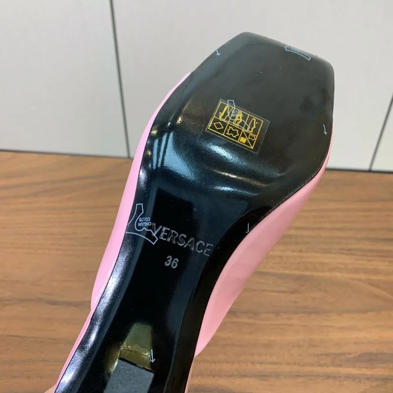 High accuracy Versace Slippers