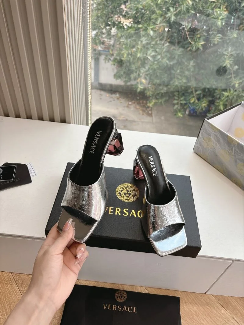 Precise copy Versace Slippers
