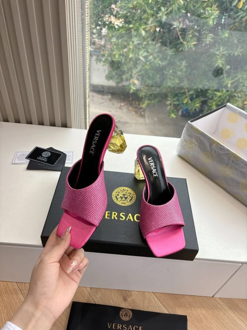 High accuracy Versace Slippers