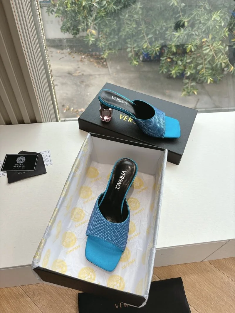Precise copy Versace Slippers