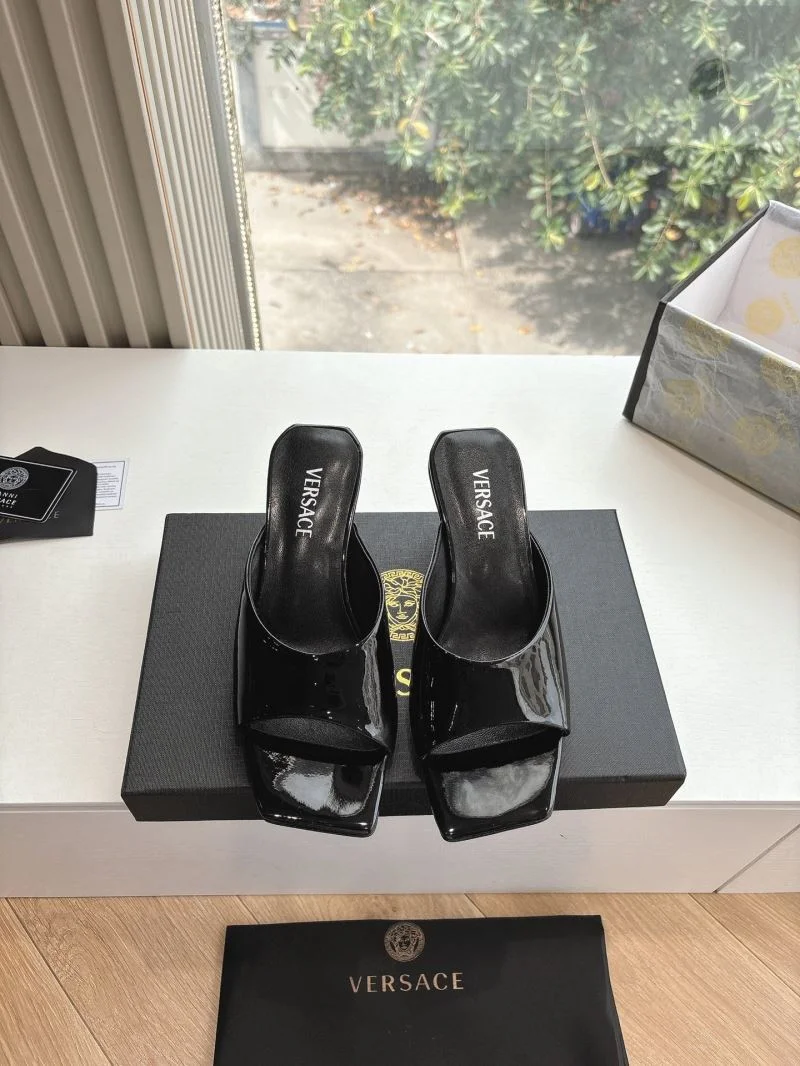 Top match Versace Slippers