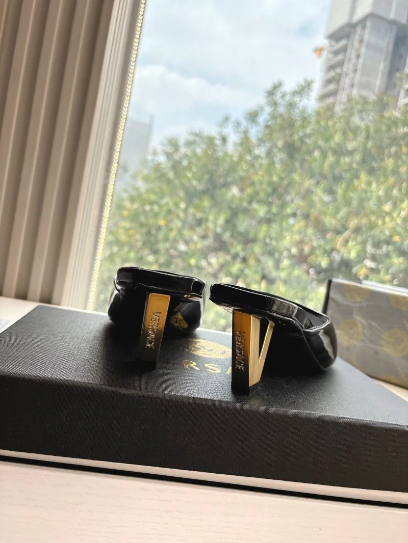 Top match Versace Slippers