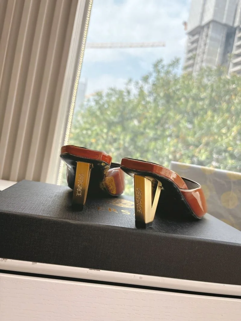 Inexpensive Versace Slippers