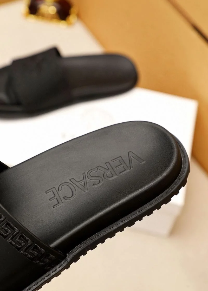 Exact replica Versace Slippers