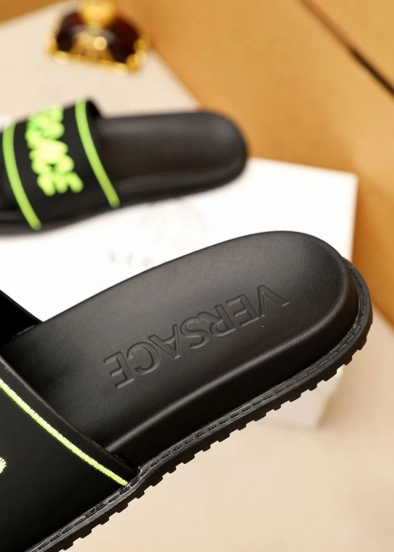 Economical Versace Slippers