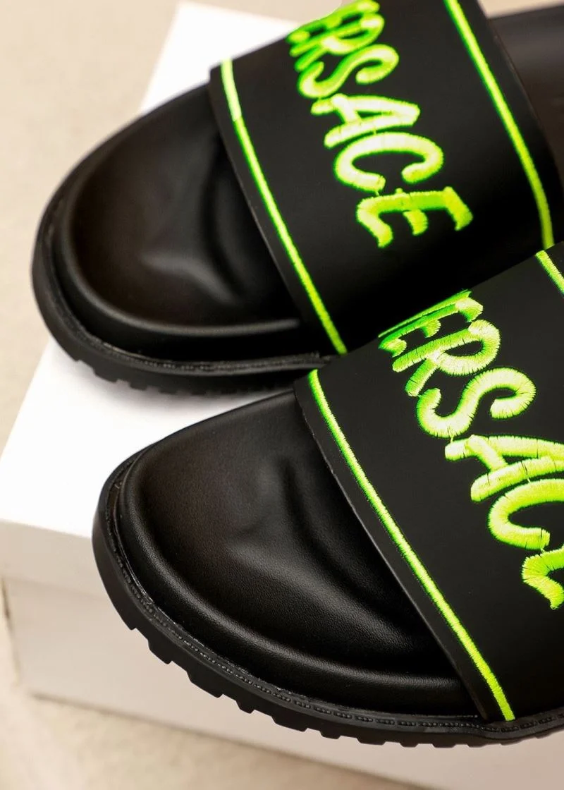 Economical Versace Slippers