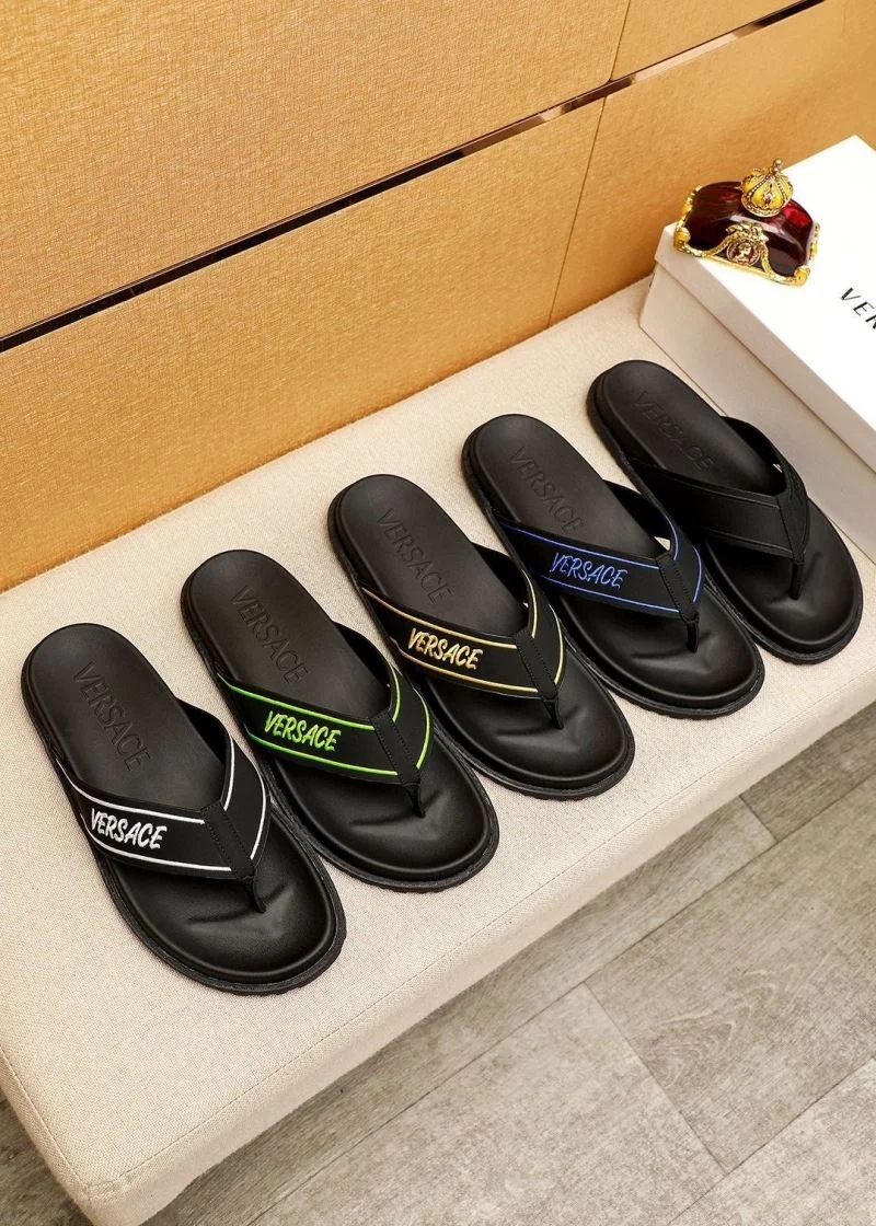 Low-cost Versace Slippers