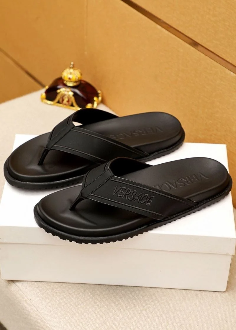 Precise copy Versace Slippers