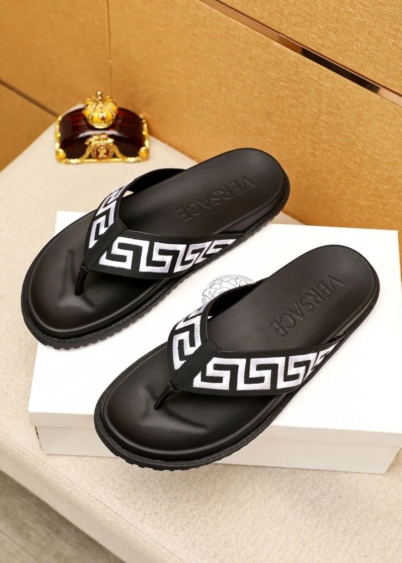 Top match Versace Slippers