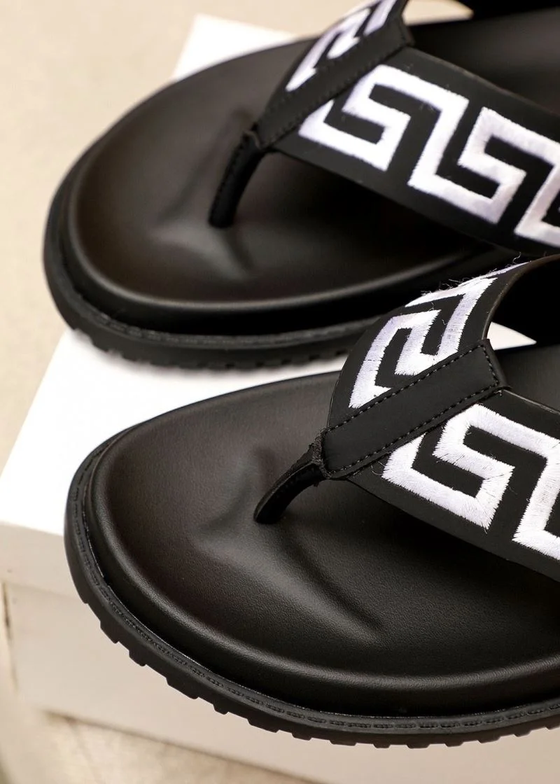 Top match Versace Slippers