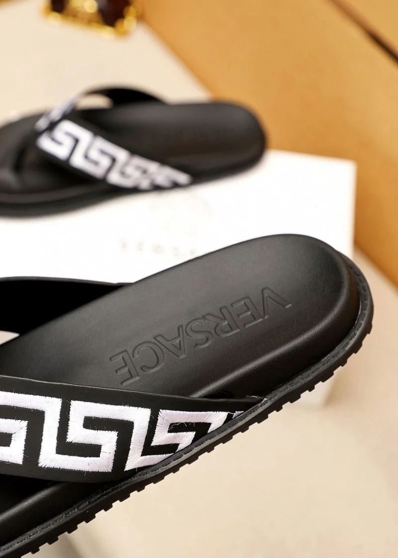 Top match Versace Slippers