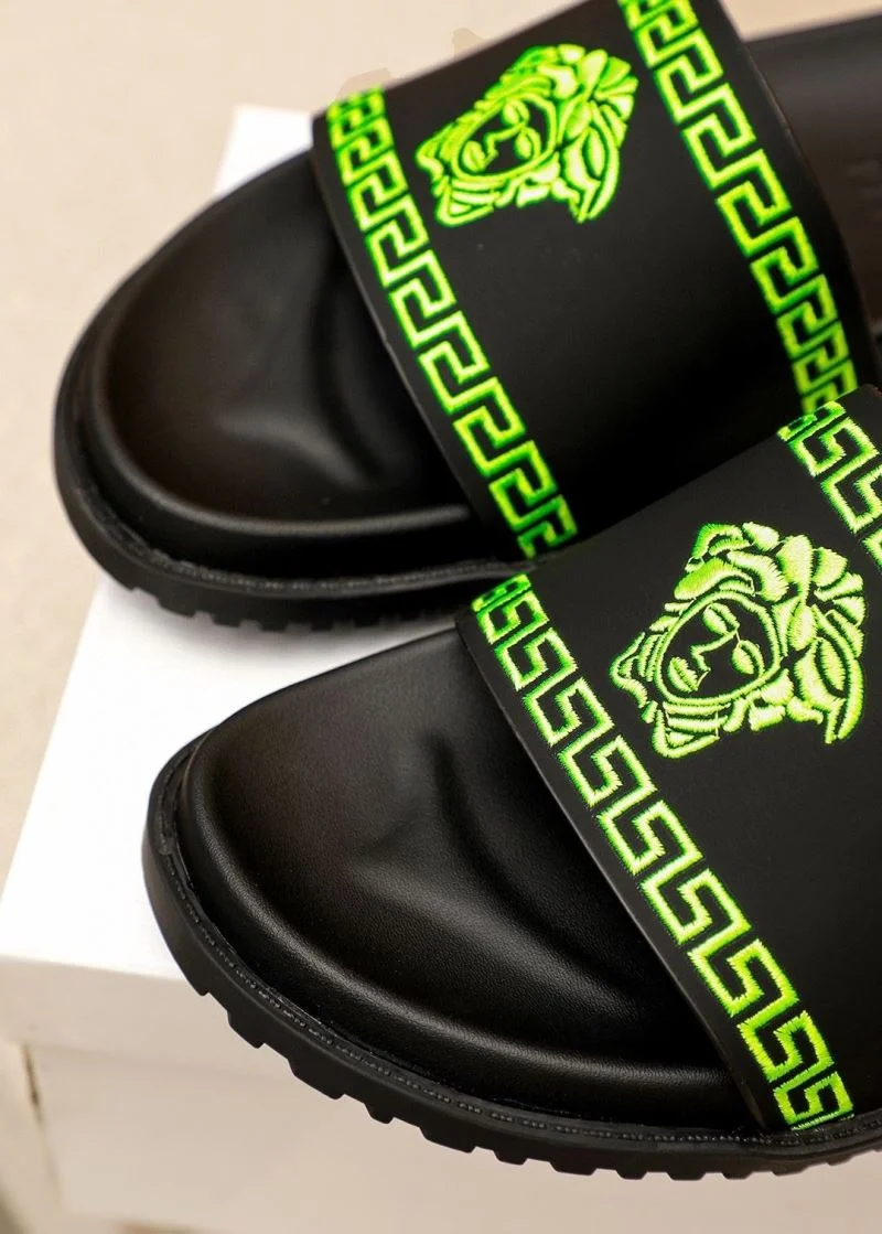 Precise copy Versace Slippers