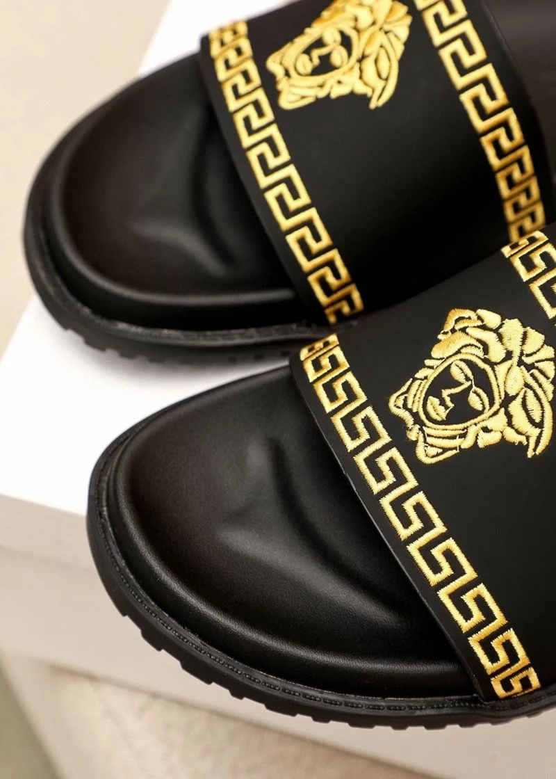 Top match Versace Slippers