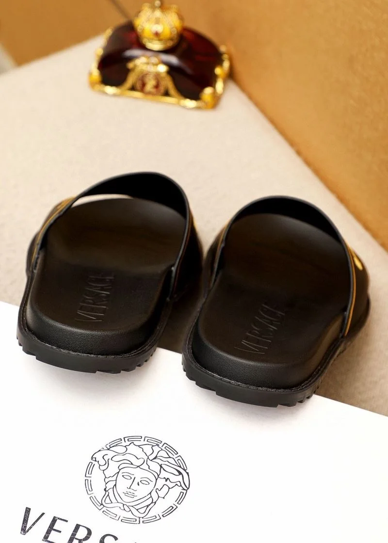 Inexpensive Versace Slippers