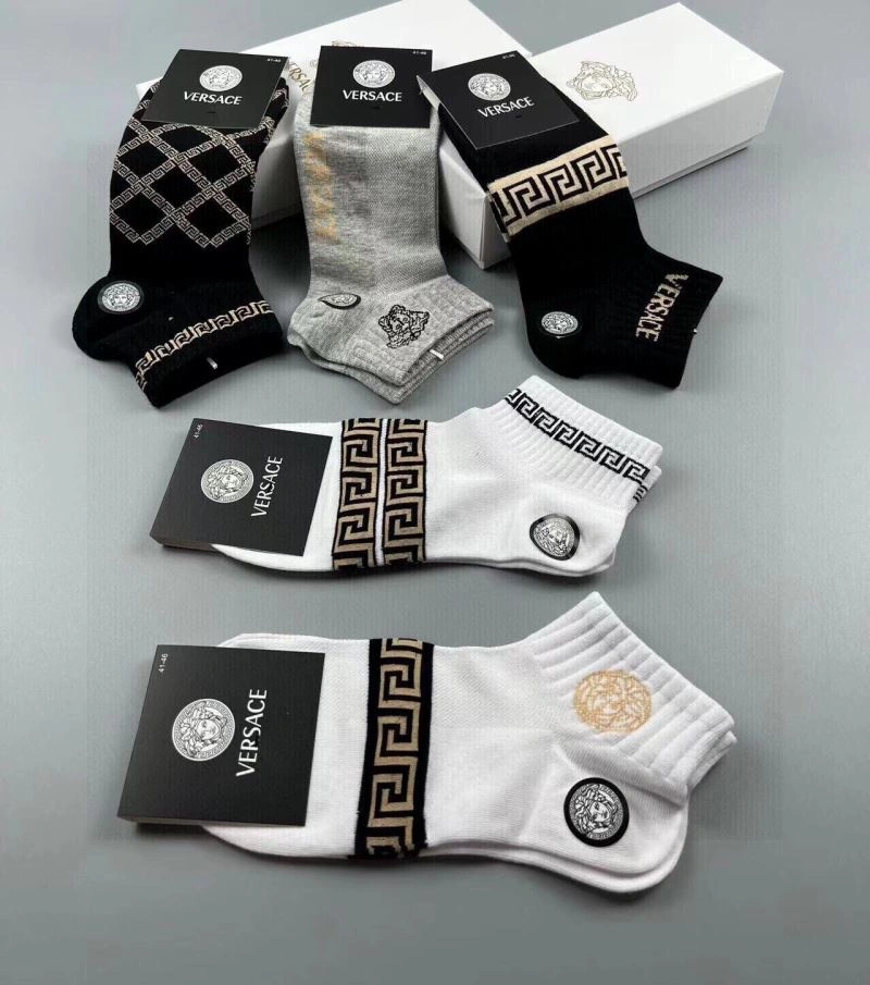 Affordable Versace Socks
