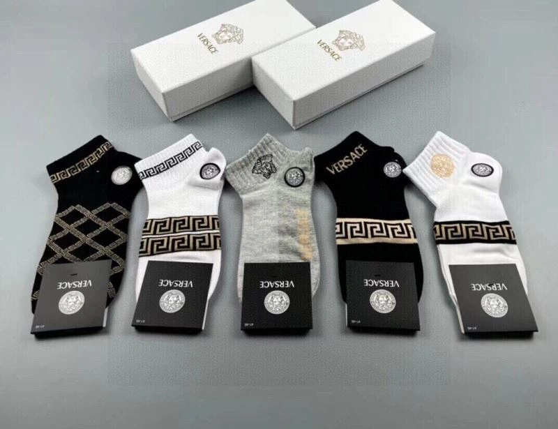 Affordable Versace Socks