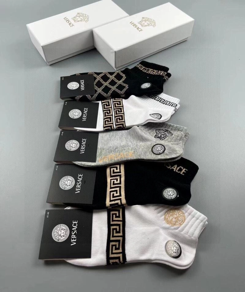 Affordable Versace Socks