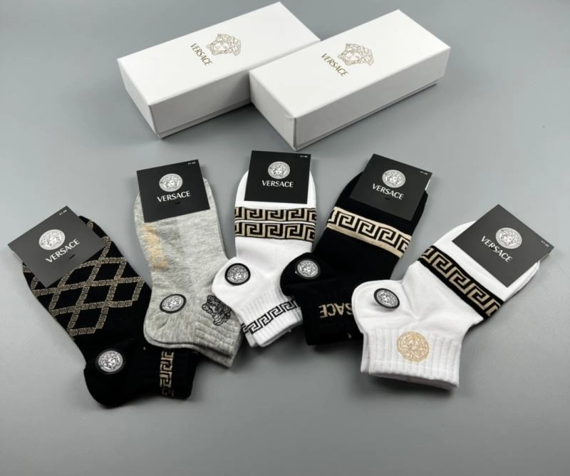 Affordable Versace Socks
