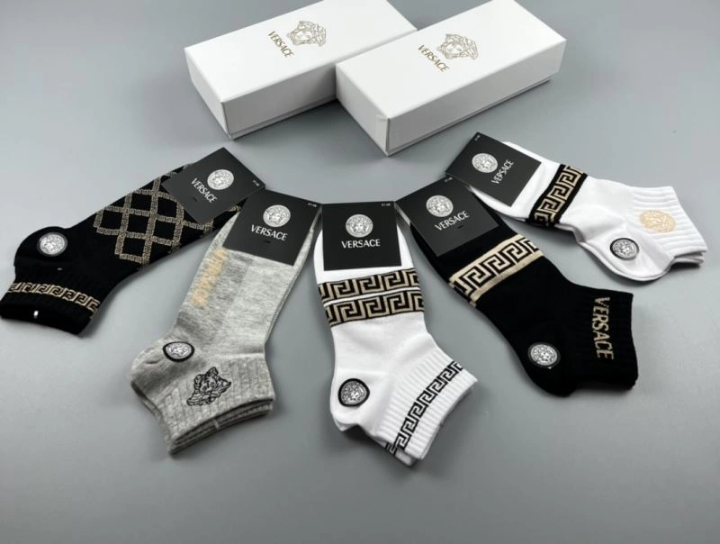 Affordable Versace Socks