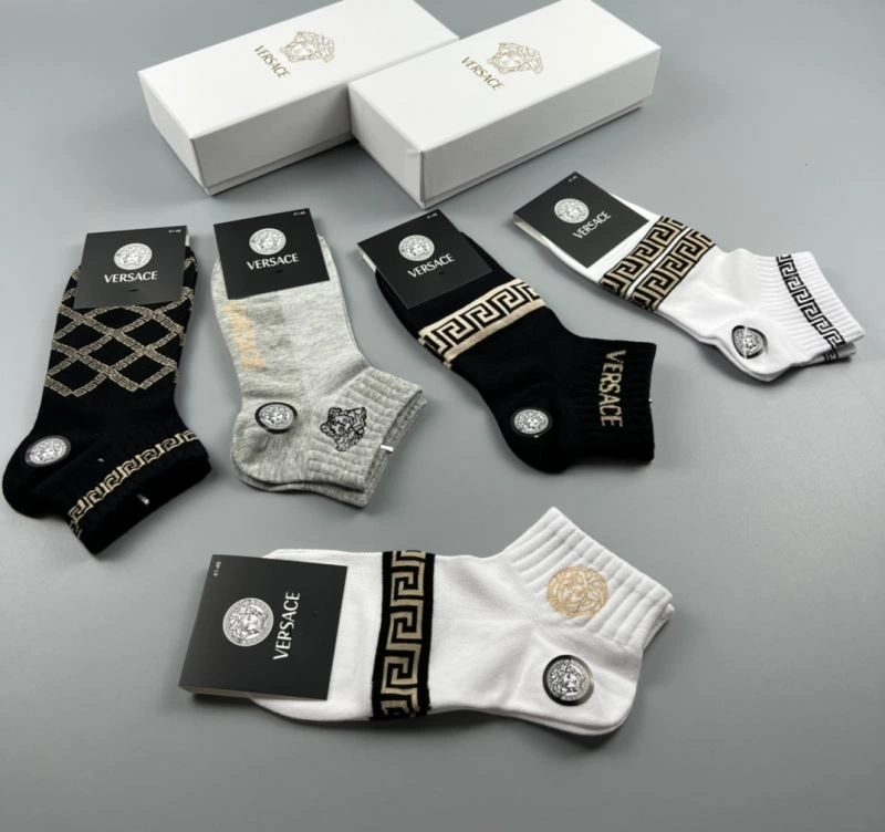Affordable Versace Socks