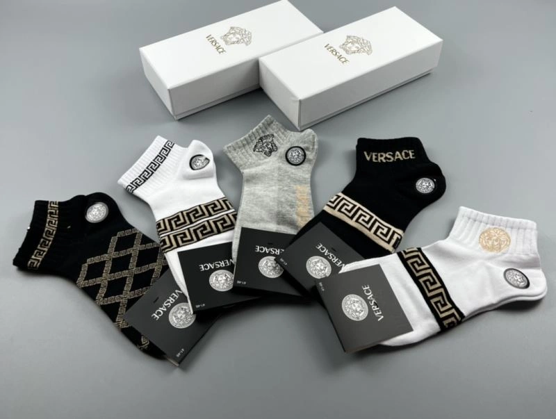 Affordable Versace Socks