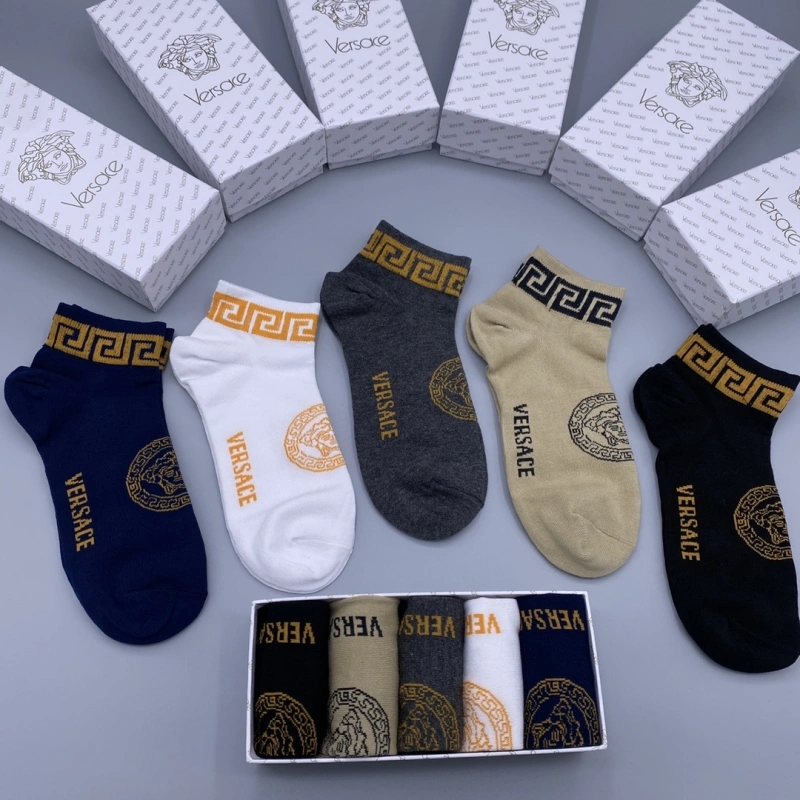 Low-cost Versace Socks