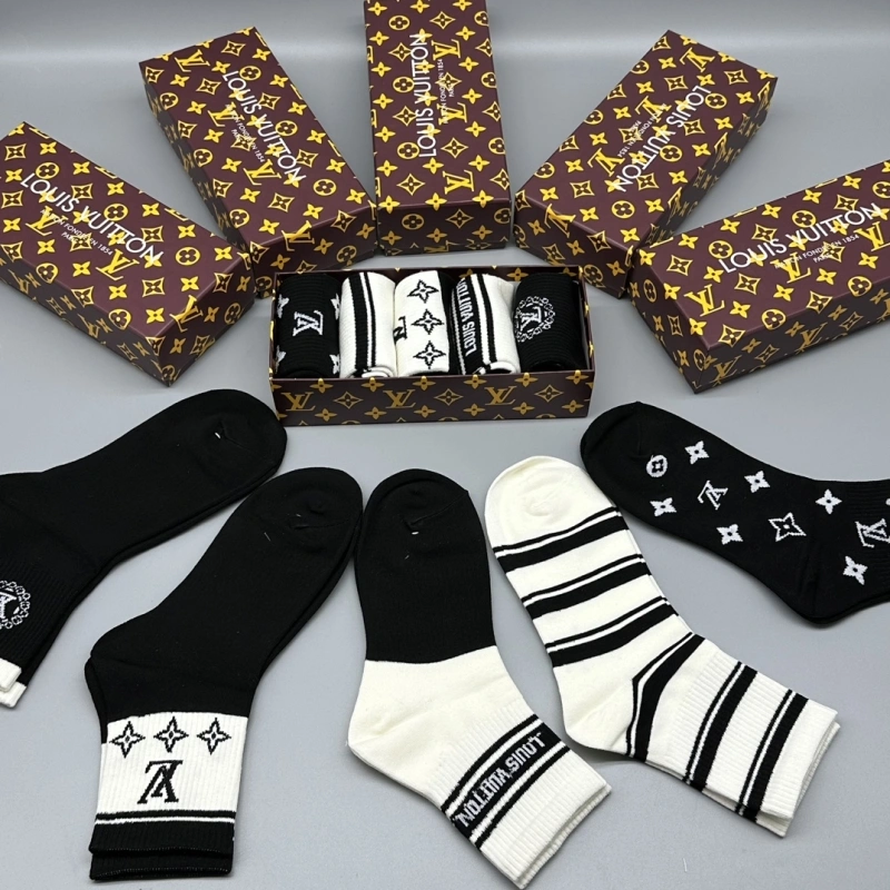 Precise copy Versace Socks