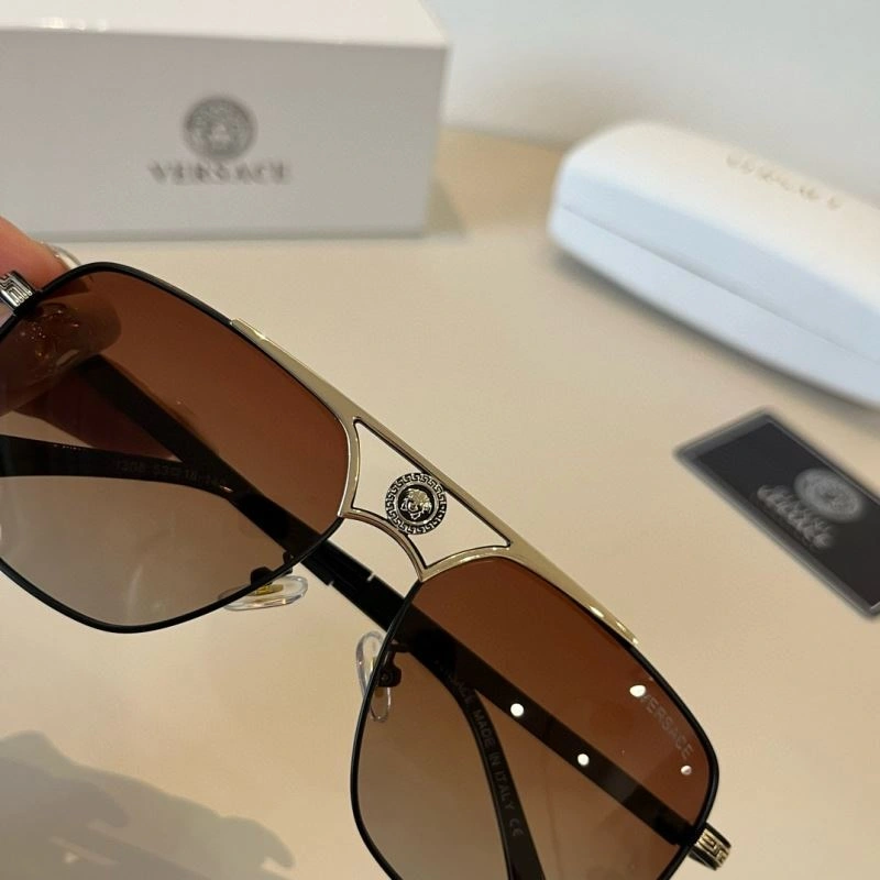 Top mirror Versace Sunglasses